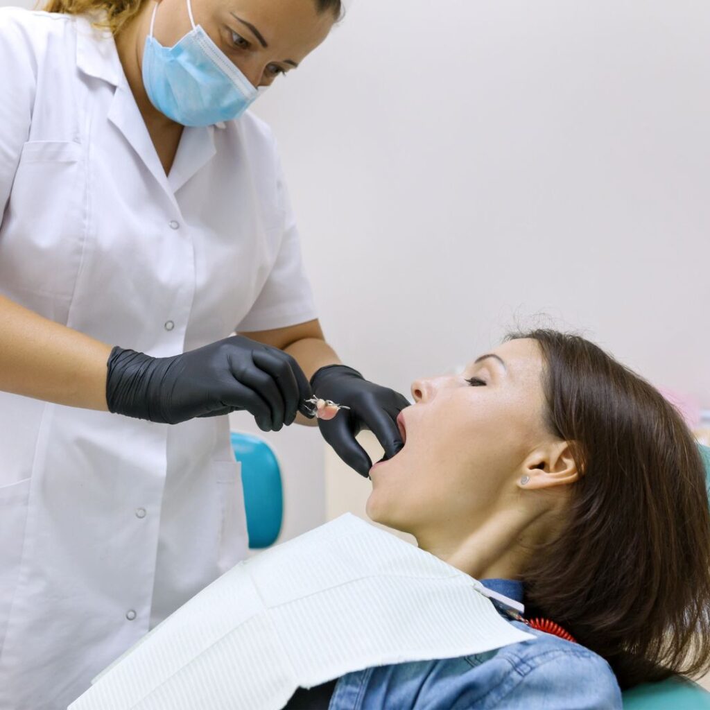 ¿Qué son los puentes dentales? - IPIRO | "A New Level Of Quality"